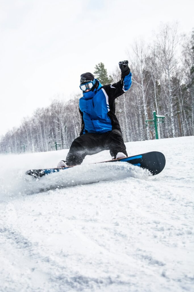 Snowboarding And Skiing At Mount Shasta Ski Park - Mount Shasta Magic